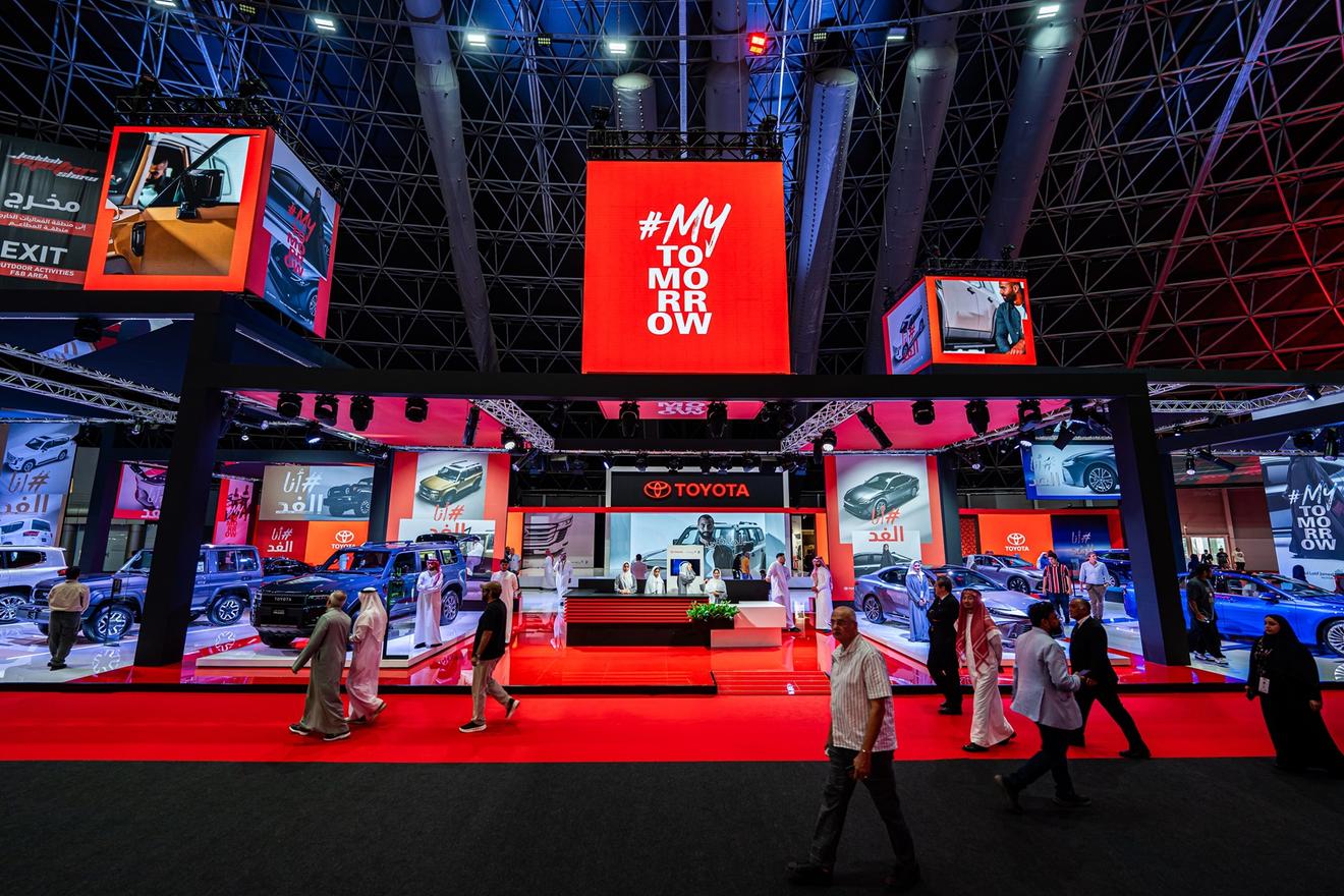 Jameel Motors Geely Farizon SV Electric Van in UK | Jameel Motors®